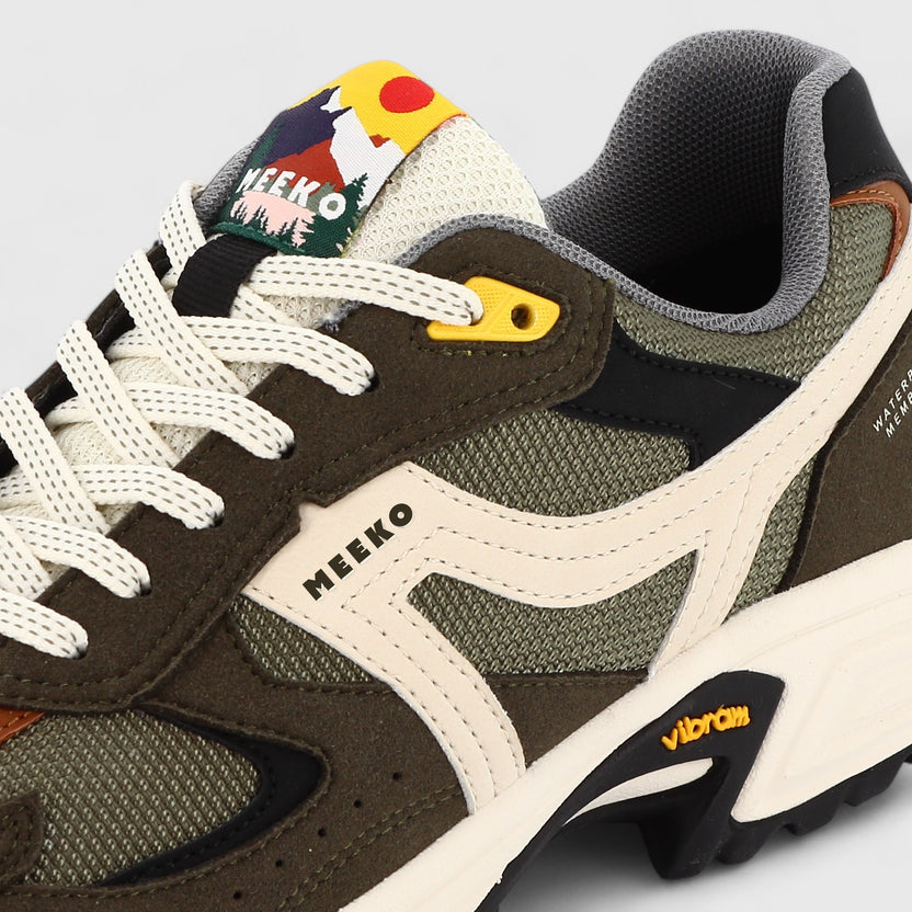 MEEKO Collections - Sneakers